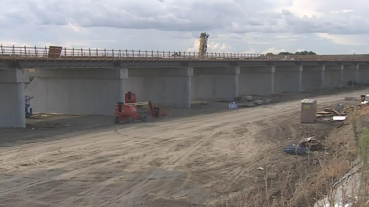 A look at move-in day for new, massive state worker complex in ...