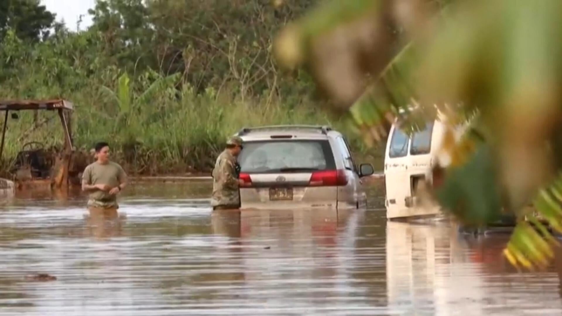 Worst Hawaii flooding in 20 years leaves many homes in mud: “We lost ...