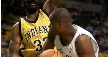 Larry Wins Final Game In Boston - CBS News