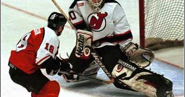 Devils Double Up Flyers - CBS News