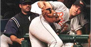 Devil Rays Hold Off Orioles - CBS News