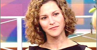 Stacey Gets Survivor Heave-Ho - CBS News