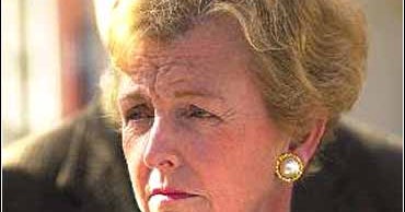 Jean Carnahan Accepts Senate Offer - CBS News