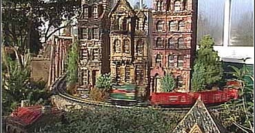 A Garden Of Holiday Splendor - CBS News