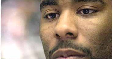 Cleaves Shoot Suspect Surrenders - CBS News