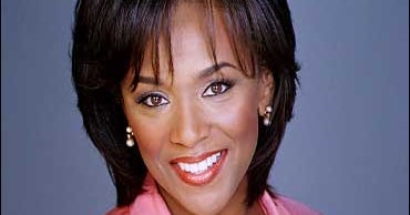 Bell Welcomes Baby Girl - CBS News