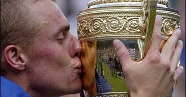 Hewitt Wins Wimbledon - CBS News