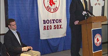 Red Sox Name 28-Year-Old GM - CBS News