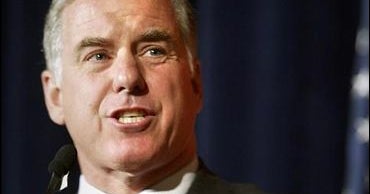 Dean Makes It Official - CBS News