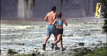 Why Fit Runners Sometimes Die - CBS News
