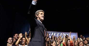 Kerry, Bush Bash Away Again - CBS News