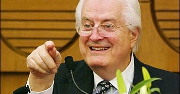 Congressman Henry Hyde To Retire - CBS News
