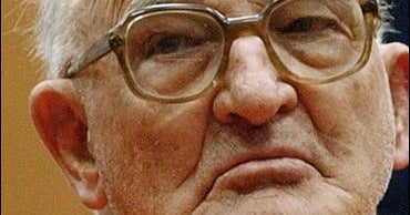 A Trial Of Past And Present - CBS News