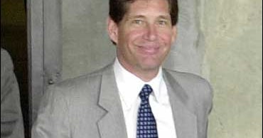 Mob Turncoat Breaks Vow Of Silence - CBS News