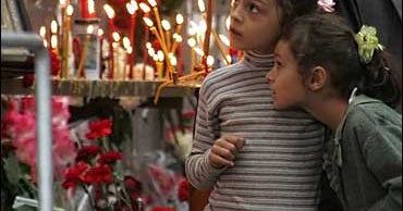 Putin Orders Beslan Investigation - CBS News