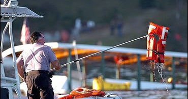 Tragic Boat's Operator Shut Down - CBS News