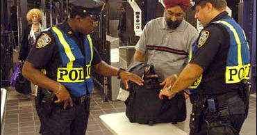 NYC Scales Back Subway Security - CBS News