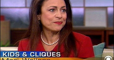 When A Clique Excludes Your Kid - CBS News