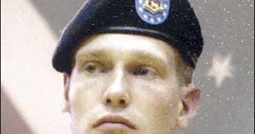 Freeman Propels UConn Forward - CBS News