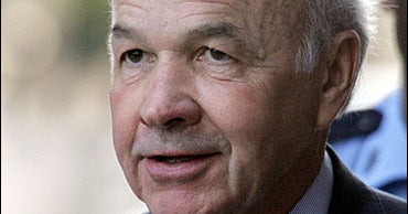 Enron's Lay Calls Charges 'Ludicrous' - CBS News