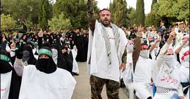 Over 100 Iranians Take Suicide Pledge - CBS News