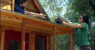 The Big Idea Behind Tiny Houses - CBS News