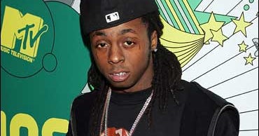 Lil Wayne Arrested On Drug Charges - CBS News