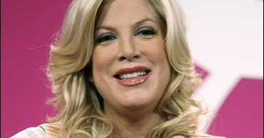 Mom, Baby Spell Happiness For Tori - CBS News