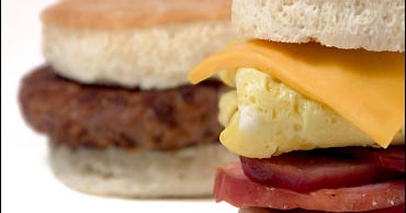 Subway Sandwich Maker to Offer Breakfast - CBS News