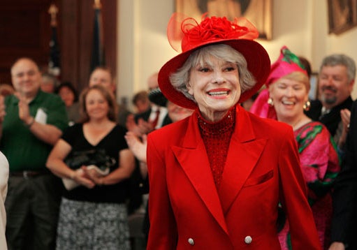 Carol Channing, Broadway legend who starred in "Hello, Dolly," dead at ...