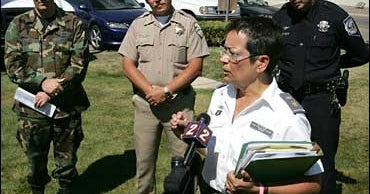 Search For Adventurer Fossett Cut Back - CBS News