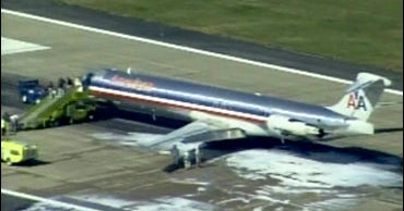 Jet Engine Fire Forces Landing, Evacuation - CBS News