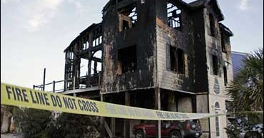 Colleges Mourn Beach House Fire Victims - CBS News