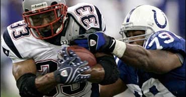 Patriots Win Battle Of Undefeateds - CBS News