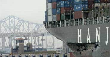 Lack Of Communication Cited In Ship Crash - CBS News