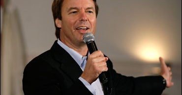 Edwards Touts Trial Lawyer Experience - CBS News