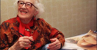 Last Titanic Survivor Hits Rough Waters - CBS News