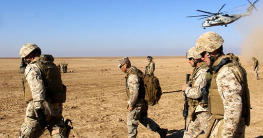 After one killed, U.S. Marine contingent deployed to Iraq - CBS News