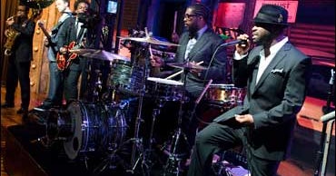 Fallon Kicks Off New Era Of "Late Night" - CBS News