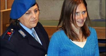 U.S. Student On Trial In Italy "Anxious" - CBS News