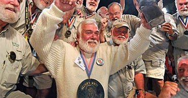 Texas Man Wins Hemingway Contest - CBS News