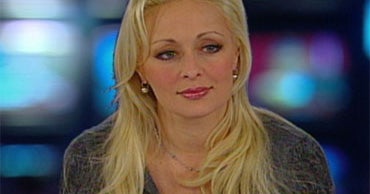 Mindy McCready Released from Hospital - CBS News