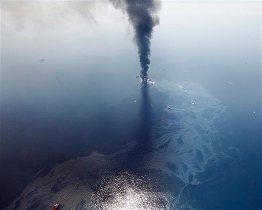 Oil Spill: 100 Days, 100 Photos