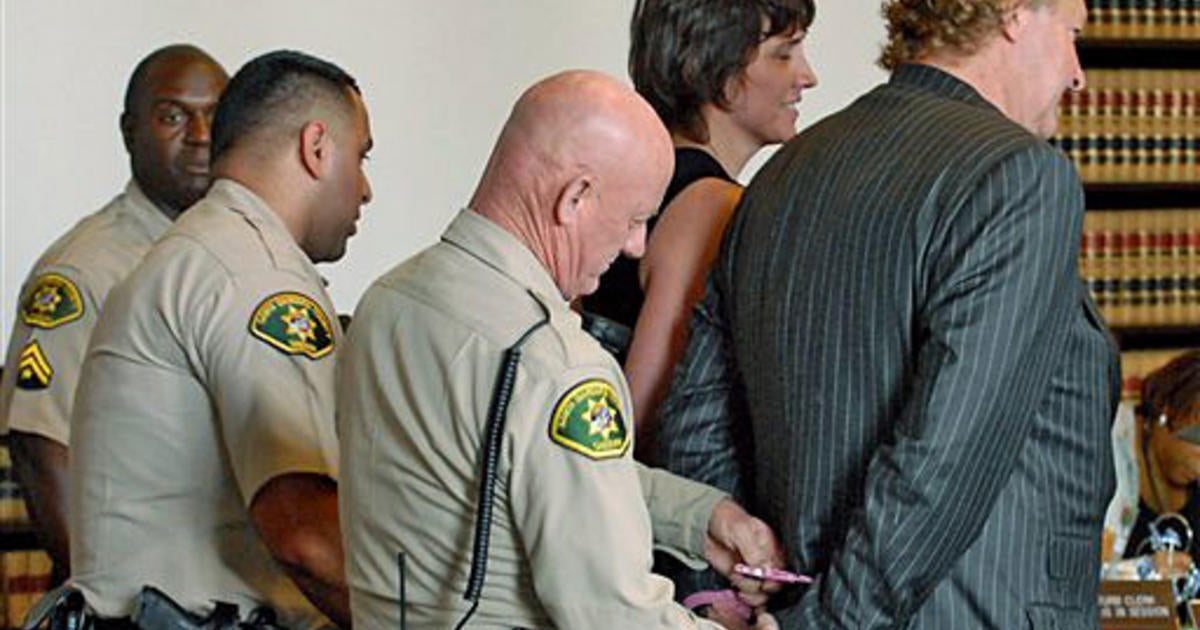 Randy Quaid and Wife Miss Court Hearing, Face Another Arrest - CBS News