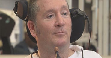 David Hartsock, Heroic Skydiving Instructor Needs Help - CBS News