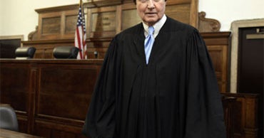 Can NYC Judge Fix Medical Malpractice Mess? - CBS News