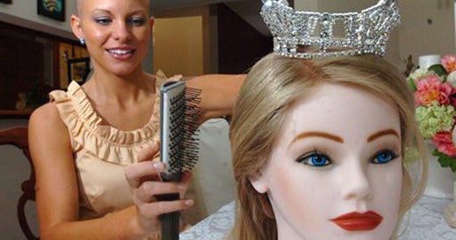 Kayla Martell: Bald Beauty Queen Inspires New Generation of Follicle ...
