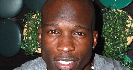 Chad Ochocinco Chooses Among 85 Women On New Vh1 Reality Show Cbs News