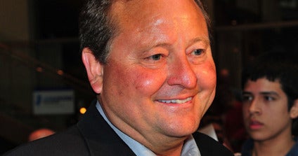 Montana Gov. Brian Schweitzer wields "VETO" branding iron - CBS News