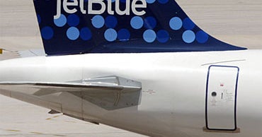JetBlue Plane Saved from Possible Crash at Logan - CBS News